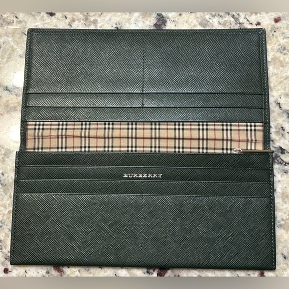 Burberry | Bags | Vintage Burberry Dark Green Wallet Bifold Authentic ...